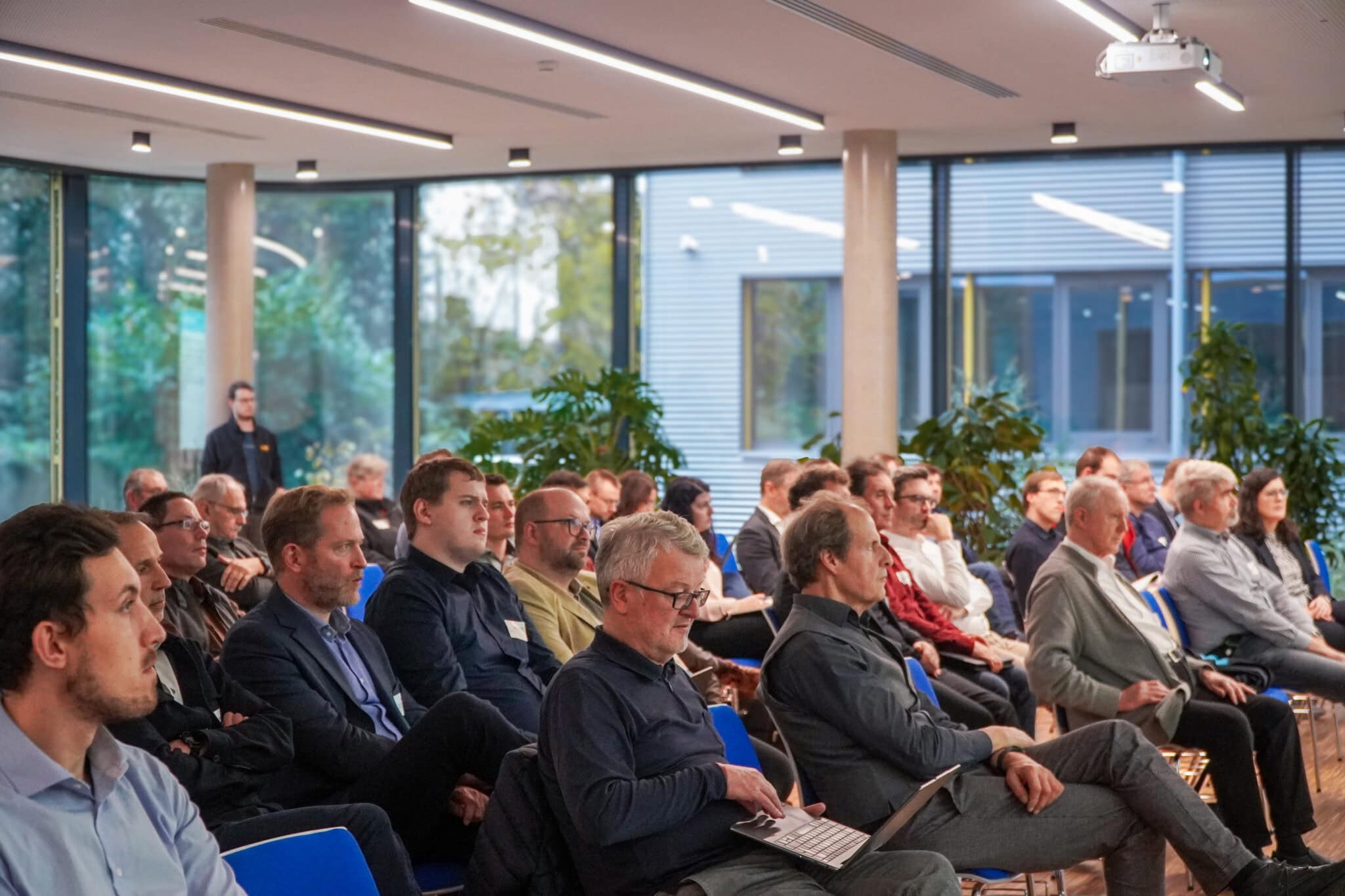 forschen, entwicklen, messen. Das fem. Seit 1922.